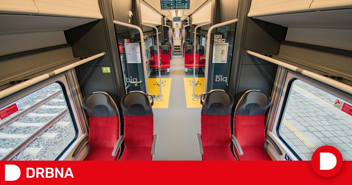 RegioJet nasadil nové vlaky na dvě pražské linky, později než bylo v plánu