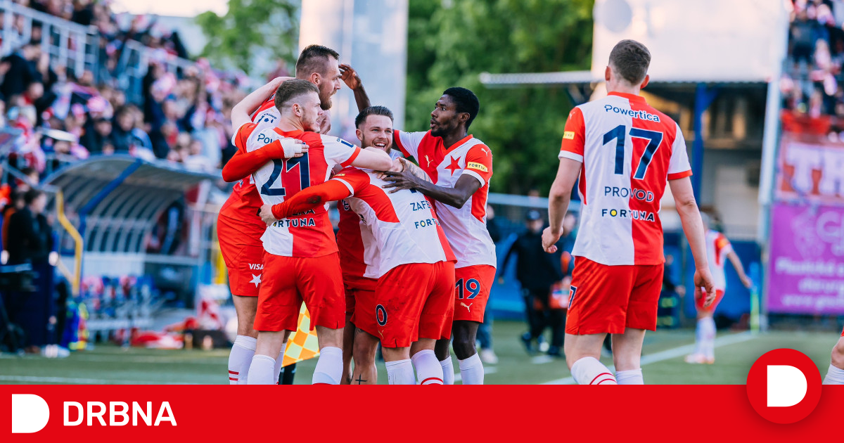 Slavia si výhrou 5:0 v Olomouci pojistila titul. Hattrickem se blýsknul ...