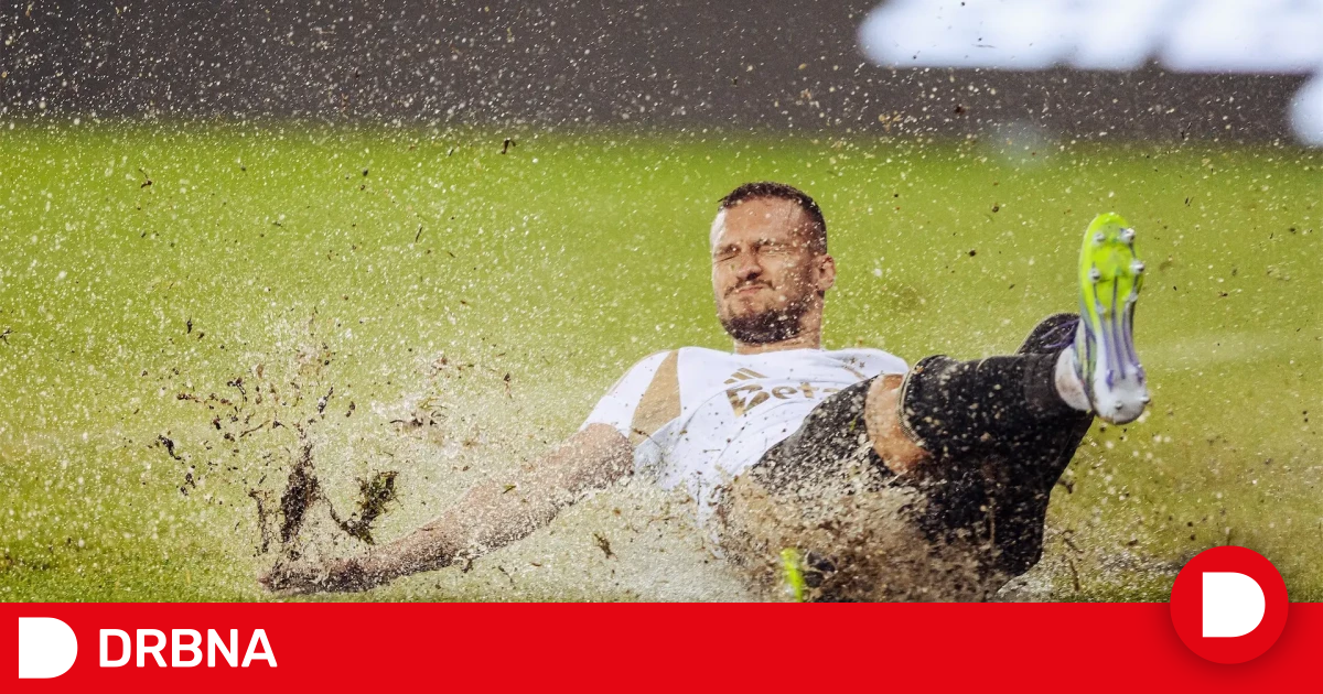 Důvod fiaska Sparty v Kazachstánu: 20 faulů, janci na bahně, amatérské ...