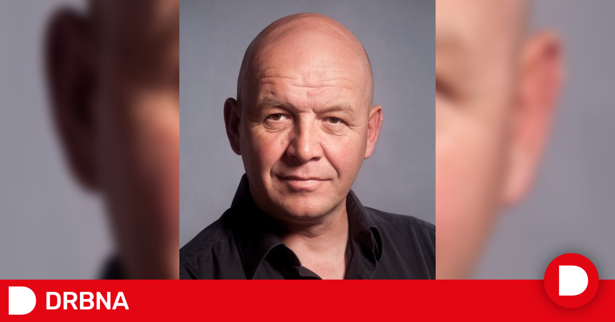 Zemřel herec Pavel Nečas. V Praze hrál skoro 30 let, se Spartou bojoval ...