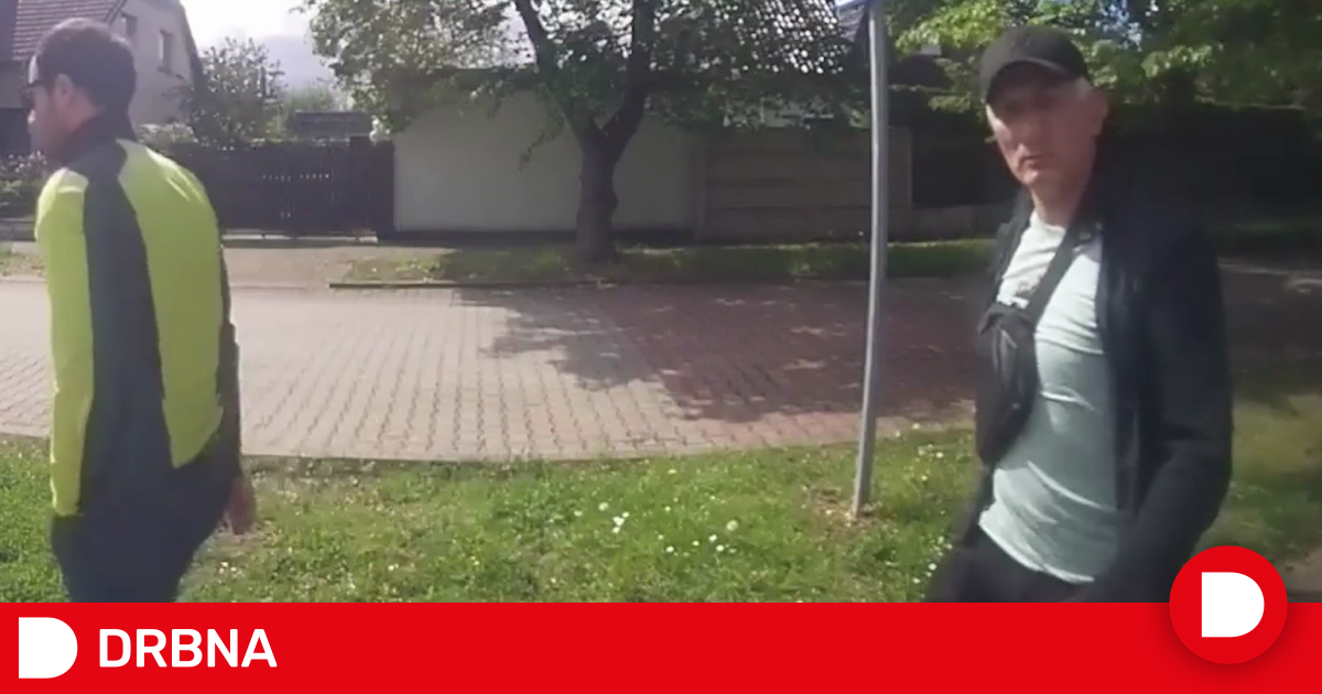 VIDEO: Z auta vzali klíče, pak vykradli celý dům. Policie pátrá po dvou ...