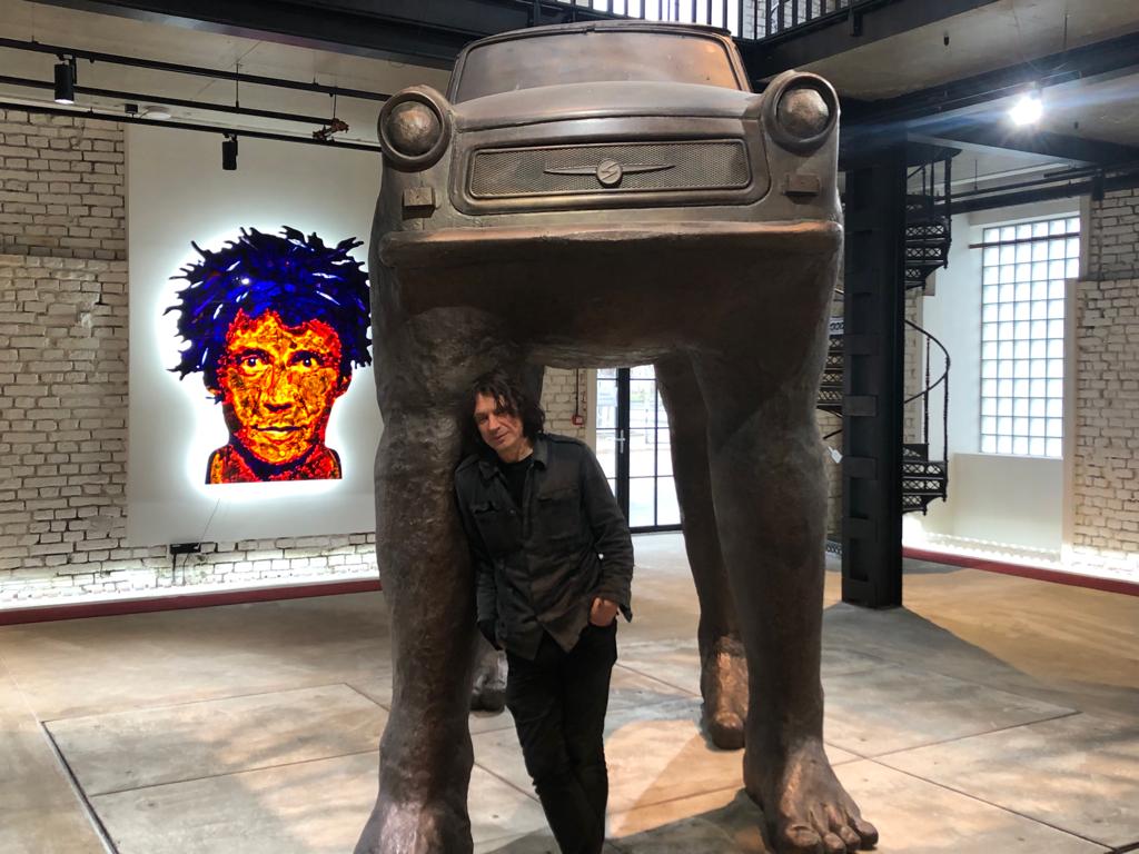 FOTOGALERIE: David Černý | FOTOGALERIE: David Černý v areálu ...